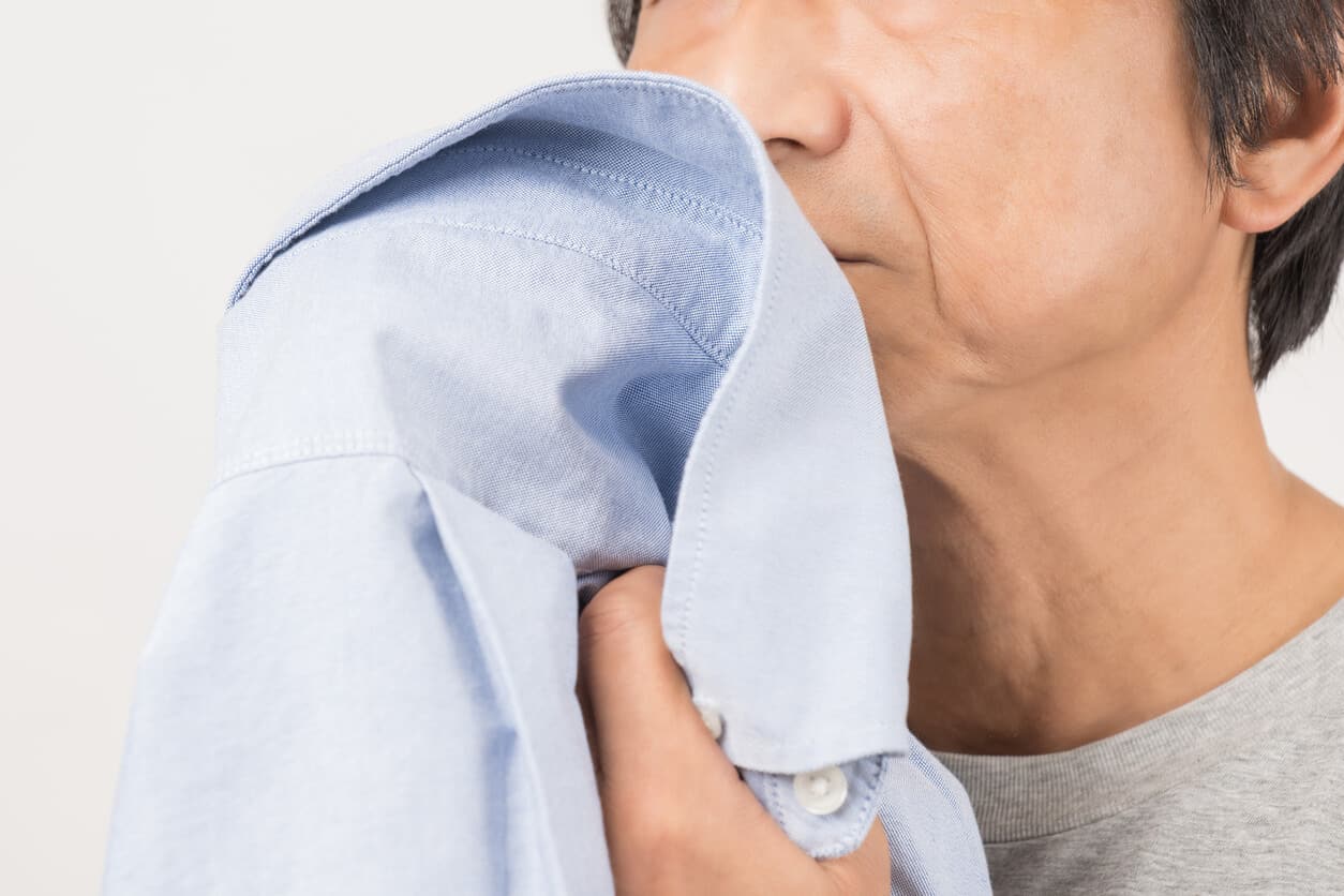 Senior Hygiene Tips: What Is Nonenal and 5 Best Ways to Avoid It