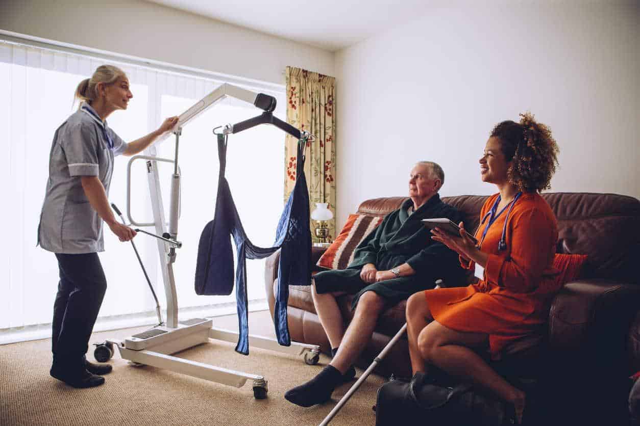 Manual Hoyer Lift: How to Safely and Easily Use It As A Beginner